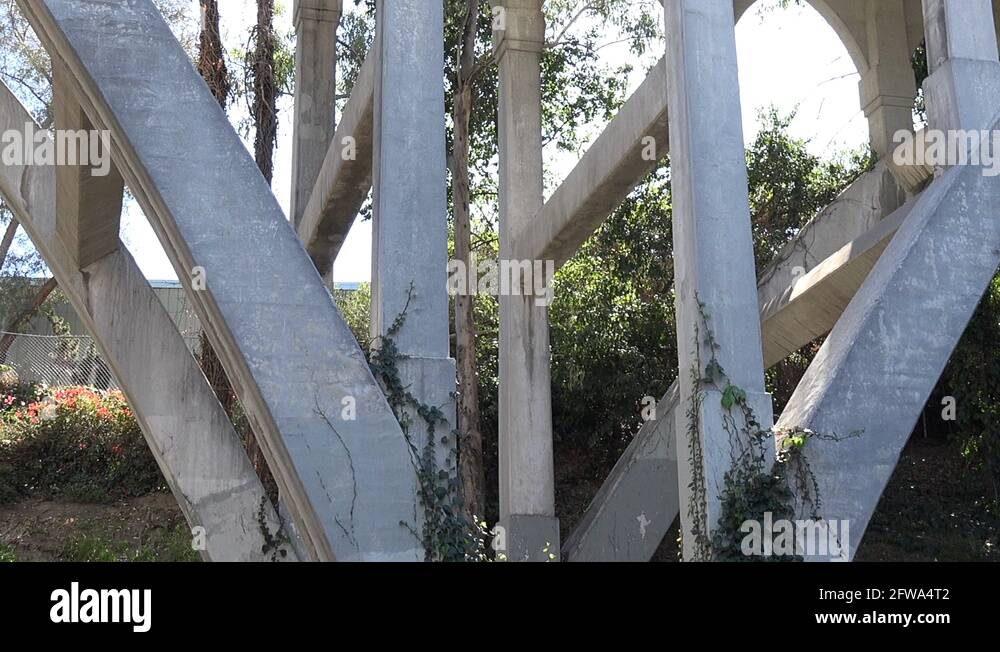 Ivy bridge Stock Videos & Footage - HD and 4K Video Clips - Alamy