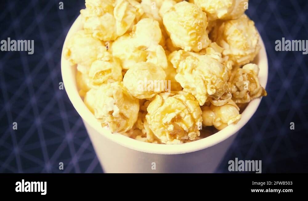 Styrofoam popcorn Stock Videos & Footage - HD and 4K Video Clips - Alamy