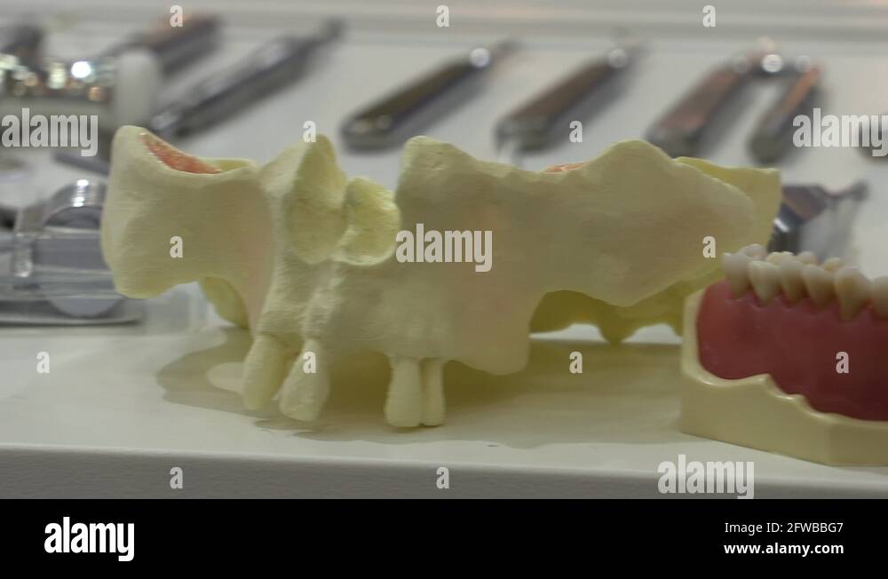 3d printed tooth Stock Videos & Footage - HD and 4K Video Clips - Alamy