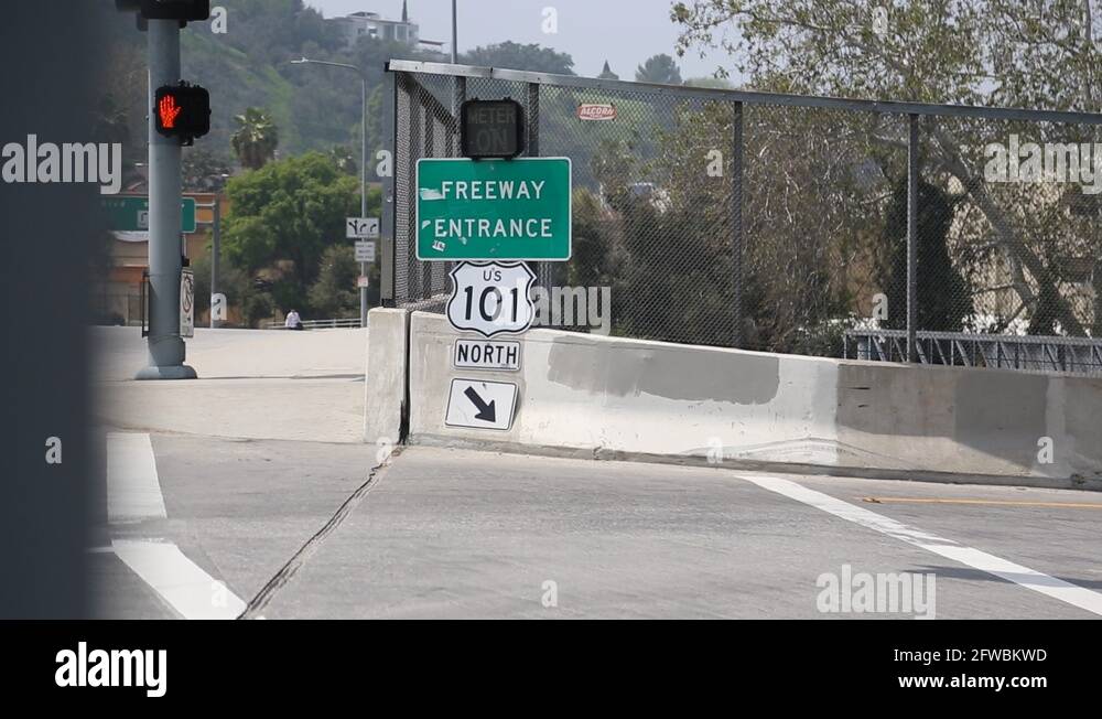 101 freeway sign Stock Videos & Footage - HD and 4K Video Clips - Alamy