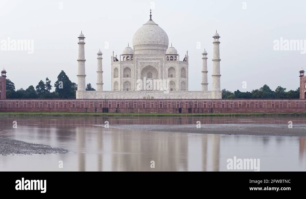 River jumna Stock Videos & Footage - HD and 4K Video Clips - Alamy