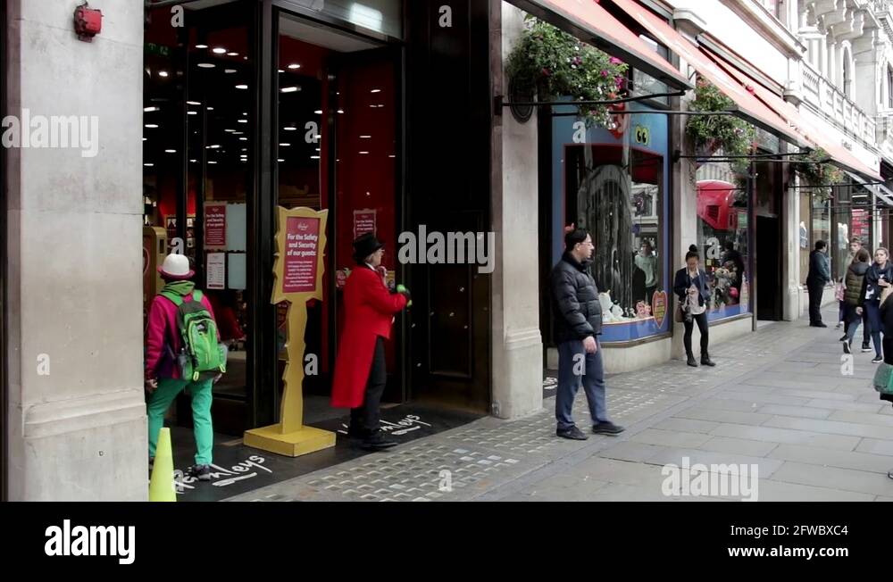 Toy store Stock Videos & Footage - HD and 4K Video Clips - Alamy