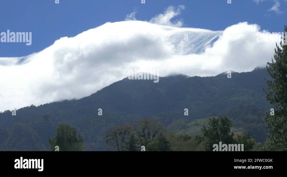 Volcan baru panama Stock Videos & Footage - HD and 4K Video Clips - Alamy