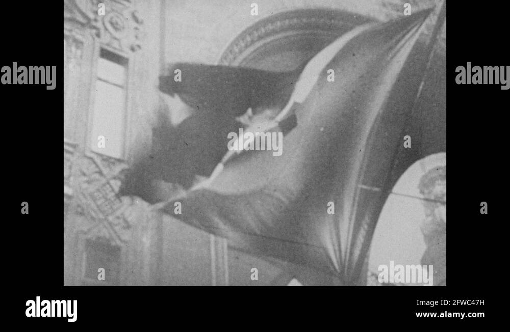 Sieg heil swastika Stock Videos & Footage - HD and 4K Video Clips - Alamy