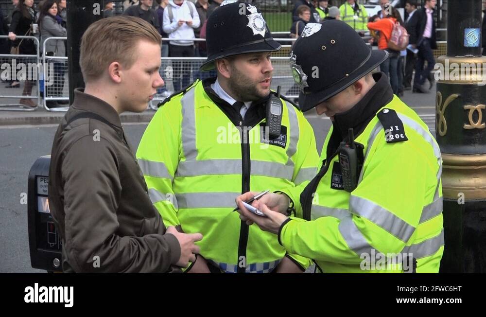 Police stop uk Stock Videos & Footage - HD and 4K Video Clips - Alamy