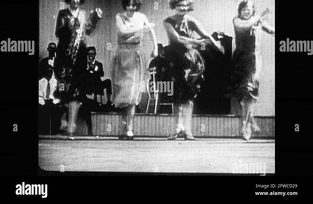 1920s woman dancing Stock Videos & Footage - HD and 4K Video Clips - Alamy