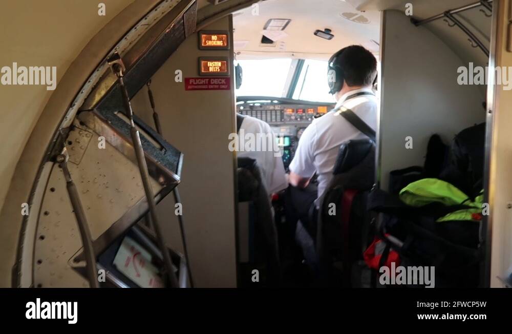 Cockpit door Stock Videos & Footage - HD and 4K Video Clips - Alamy