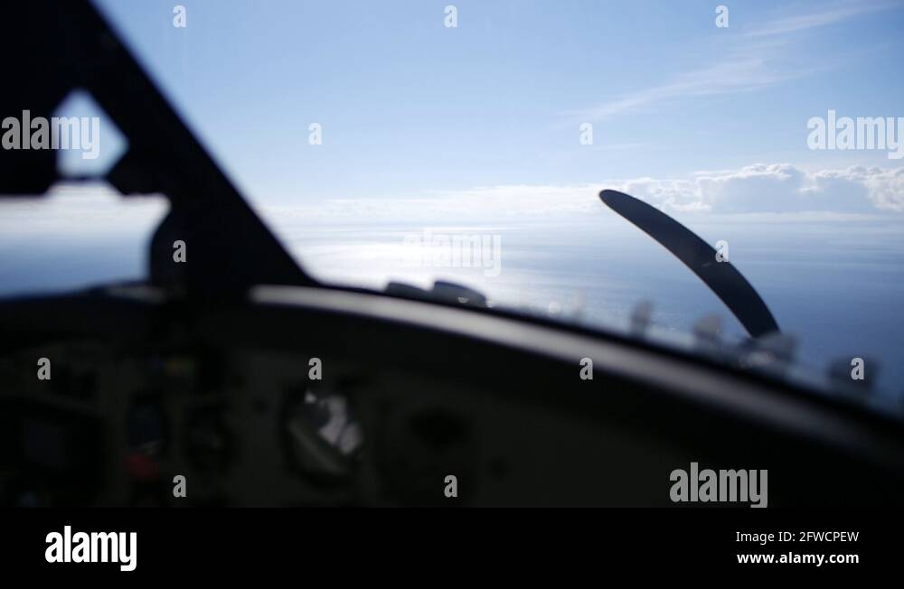 Float plane cockpit Stock Videos & Footage - HD and 4K Video Clips - Alamy