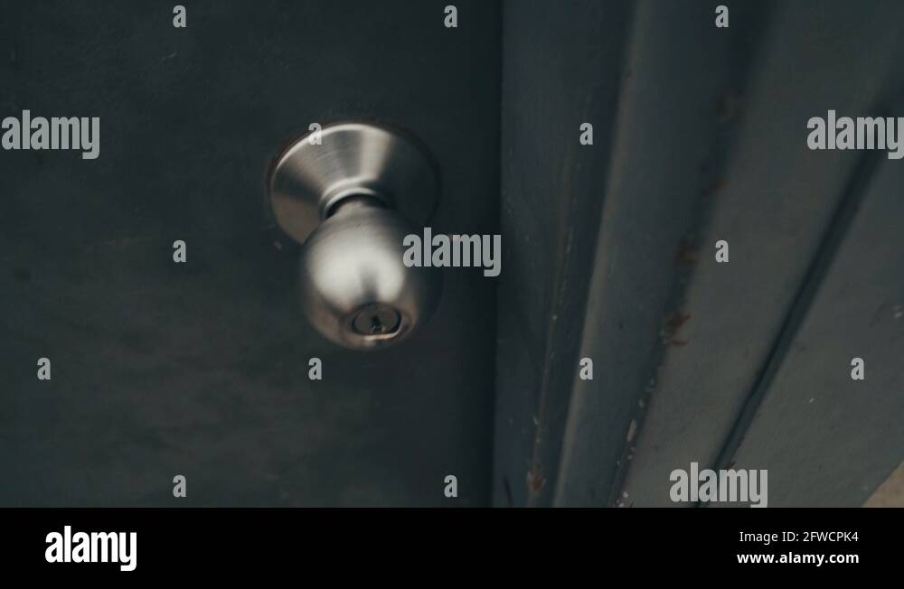 How to unlock a twist lock Stock Videos & Footage - HD and 4K Video ...