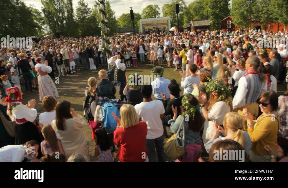 Traditional Swedish Midsummer Pole Dancing. Beautiful Traditional ...