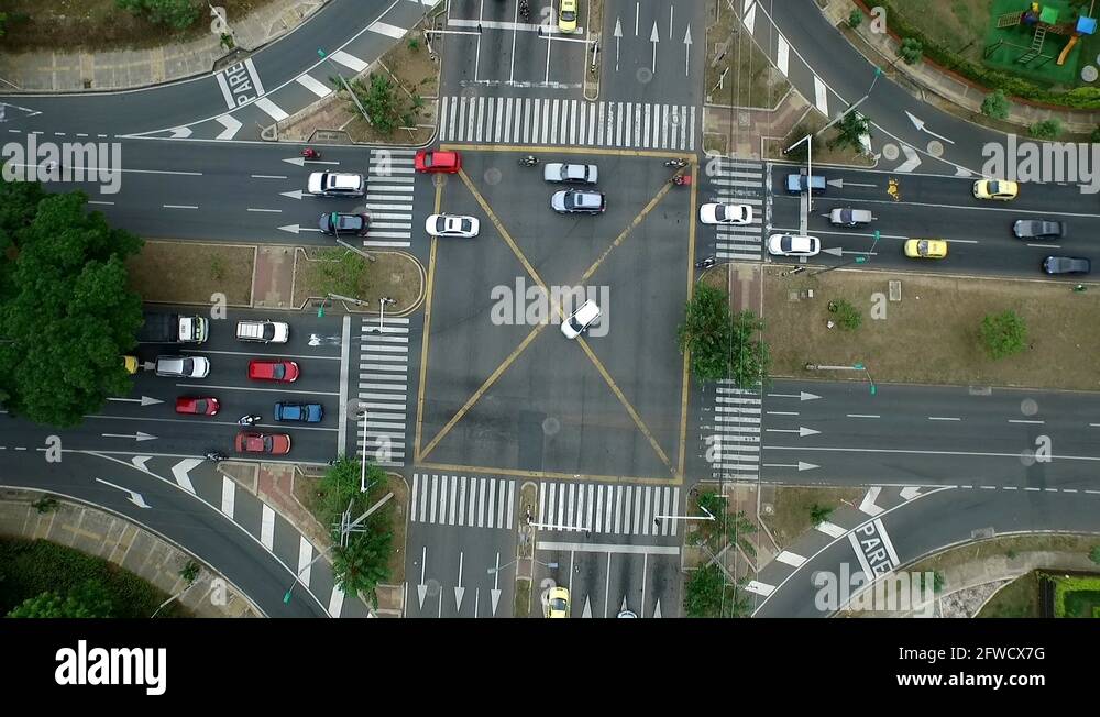 Intersection traffic light Stock Videos & Footage - HD and 4K Video ...