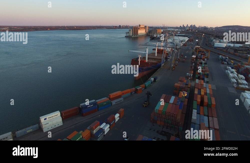 Cool box cool boxes Stock Videos & Footage - HD and 4K Video Clips - Alamy