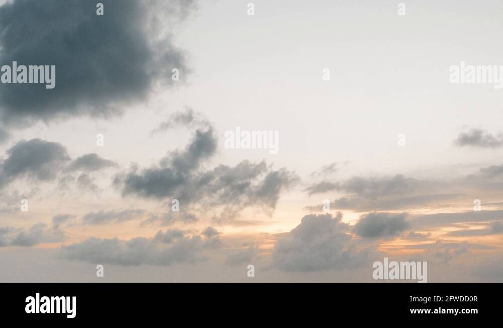 Dissipating clouds Stock Videos & Footage - HD and 4K Video Clips - Alamy