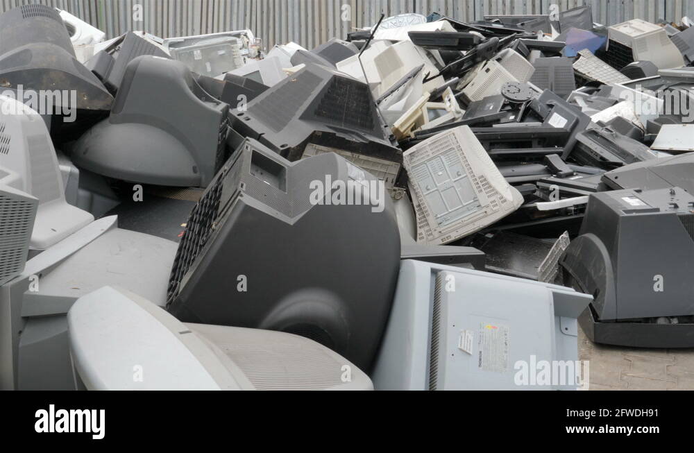 Computer recycling junk Stock Videos & Footage - HD and 4K Video Clips ...