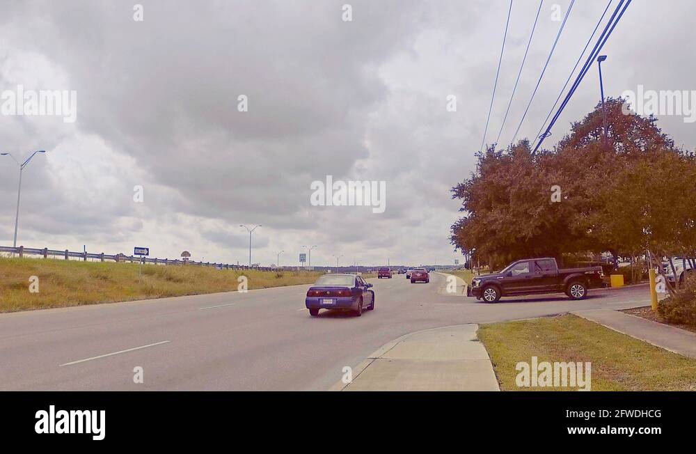 Car leaving car park Stock Videos & Footage - HD and 4K Video Clips - Alamy