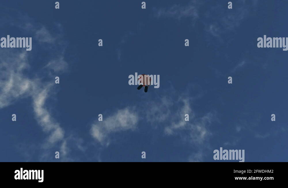 Falling astronaut Stock Videos & Footage - HD and 4K Video Clips - Alamy