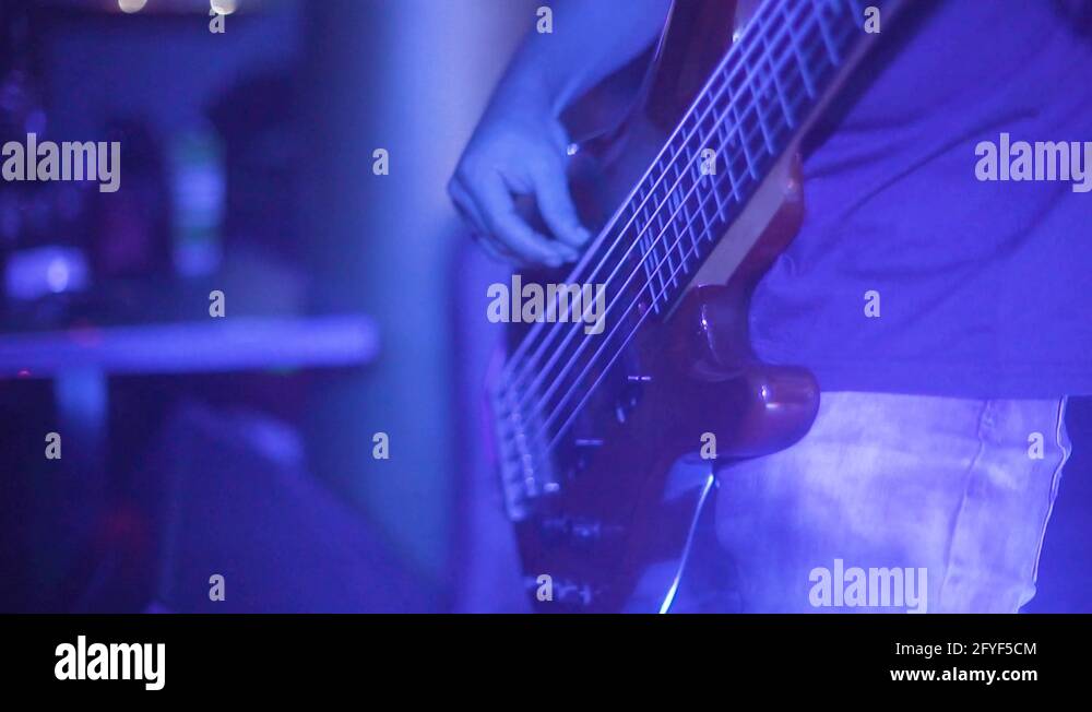 String bass Stock Videos & Footage - HD and 4K Video Clips - Alamy