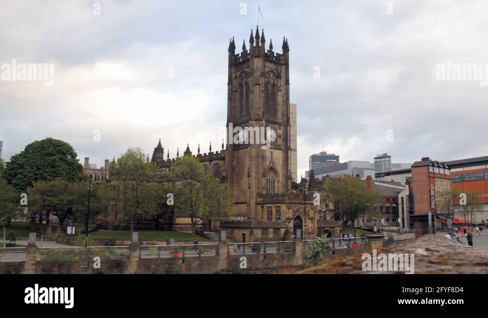 Manchester cathedral Stock Videos & Footage - HD and 4K Video Clips - Alamy