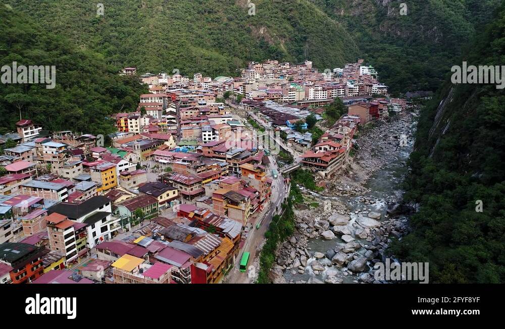 Peru forest village Stock Videos & Footage - HD and 4K Video Clips - Alamy