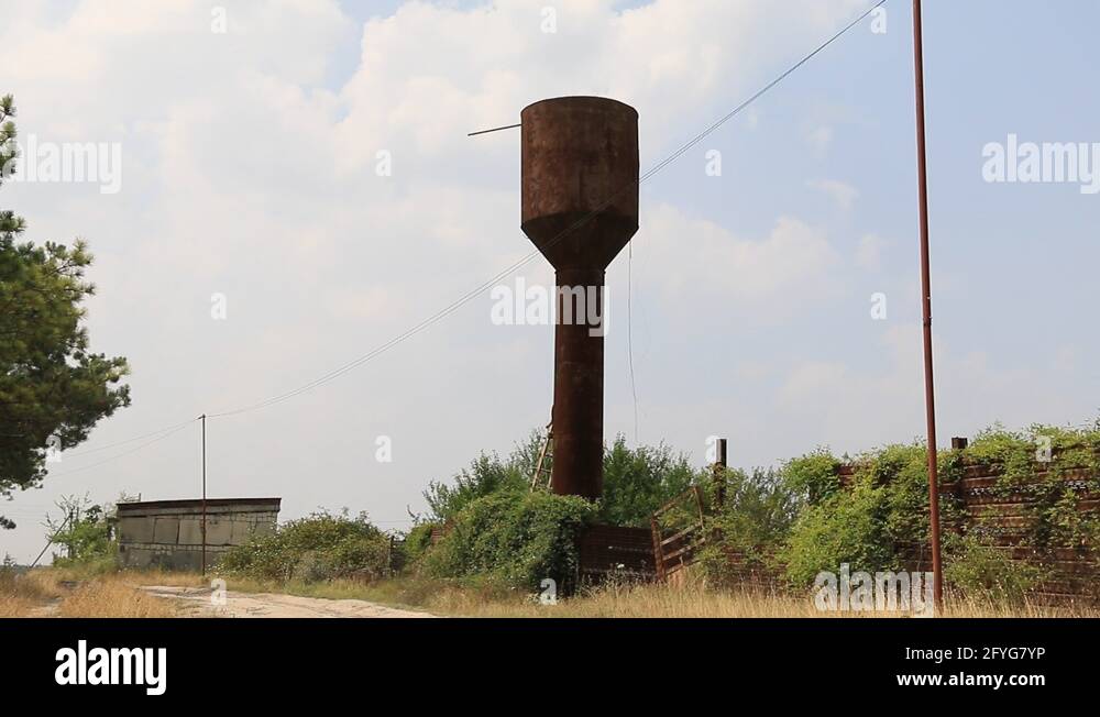 Container rust water tower watertower Stock Videos & Footage - HD and ...