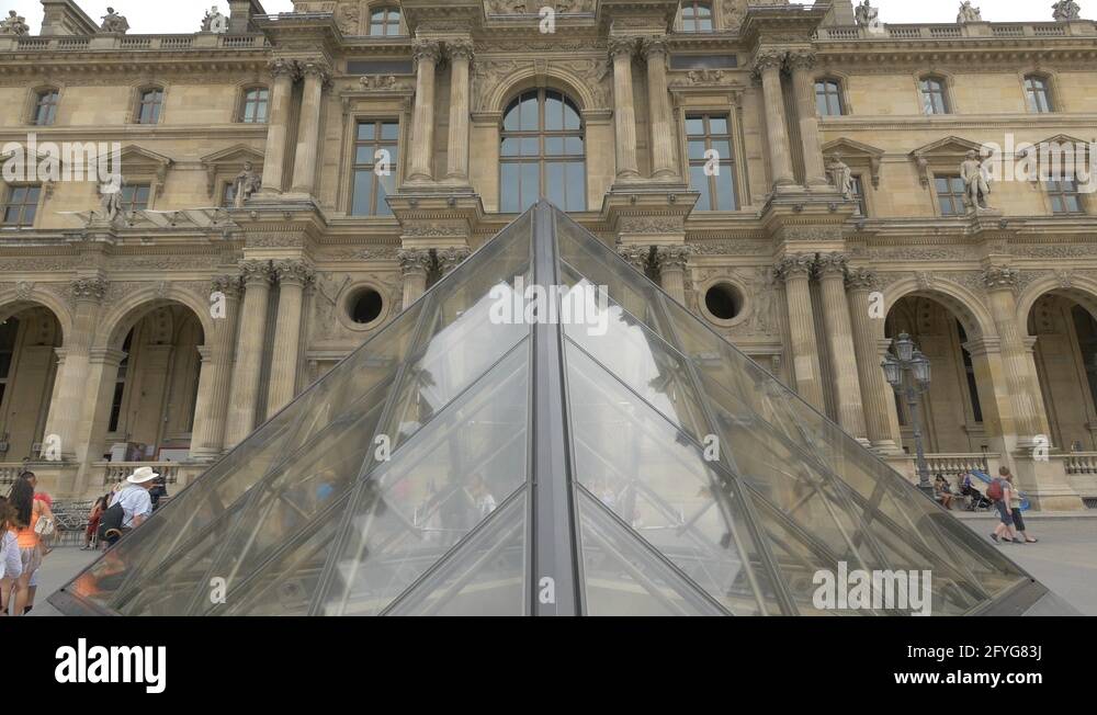 Courtyard and the louvre pyramid Stock Videos & Footage - HD and 4K ...