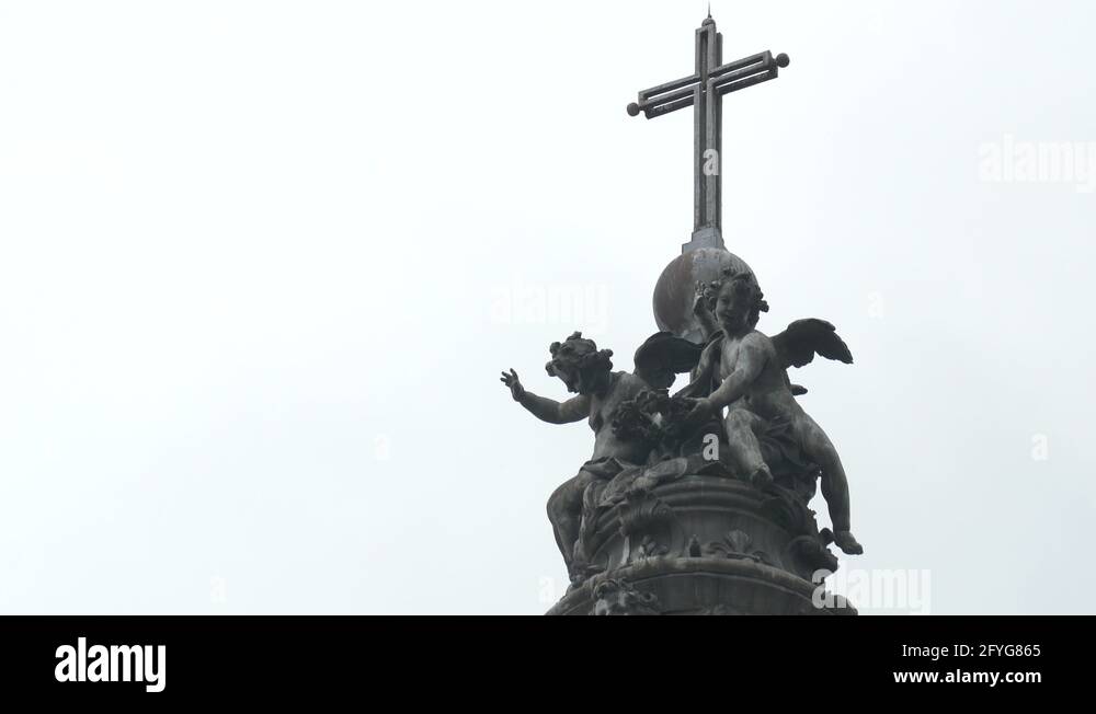 Child statues Stock Videos & Footage - HD and 4K Video Clips - Alamy