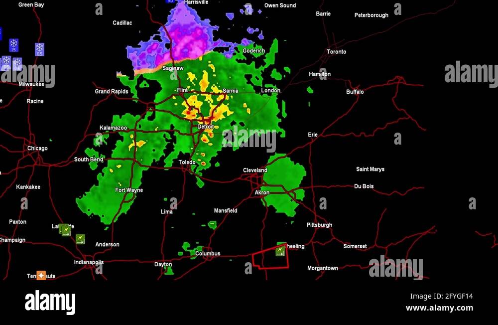 Weather radar screen showing severe thunder storms moving across the US ...