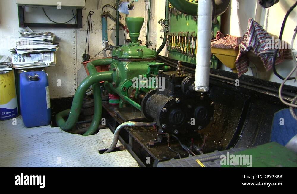 Paddle engine room Stock Videos & Footage - HD and 4K Video Clips - Alamy