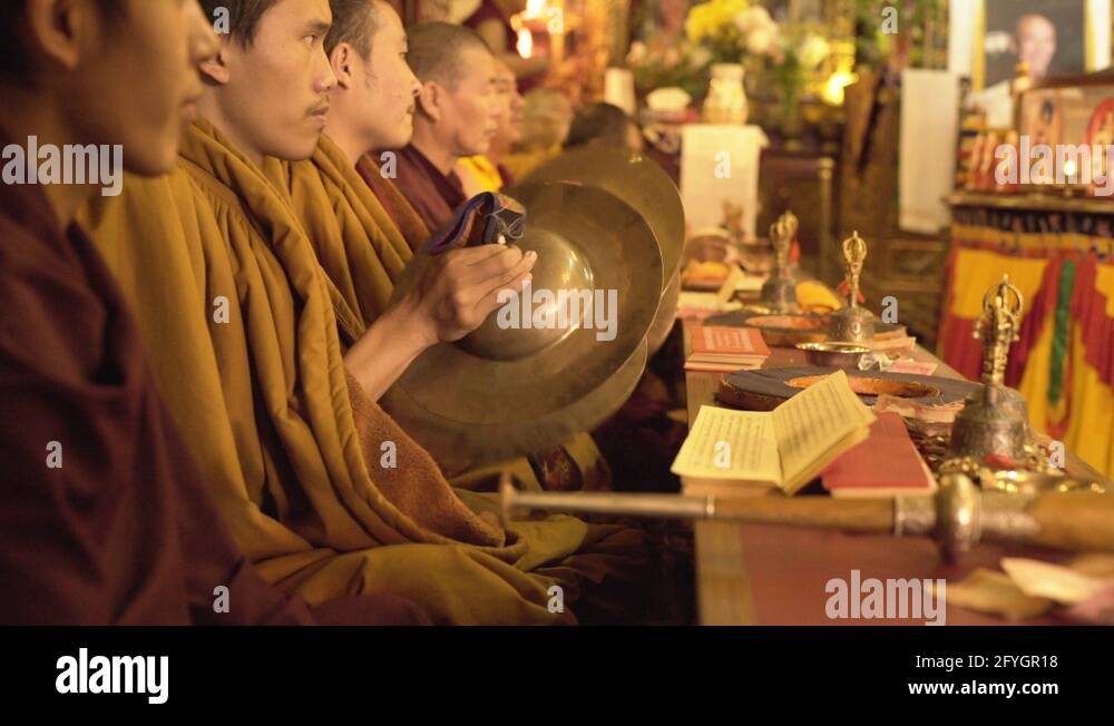 Tibetan monks playing instruments Stock Videos & Footage - HD and 4K ...