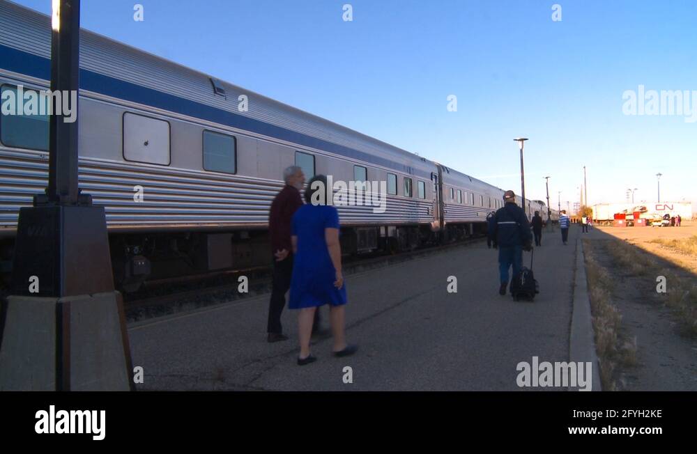 People train platform Stock Videos & Footage - HD and 4K Video Clips ...
