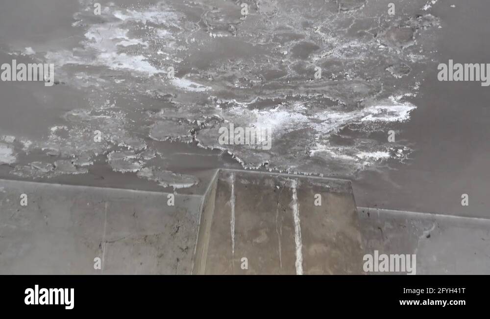 Peeling ceiling Stock Videos & Footage - HD and 4K Video Clips - Alamy