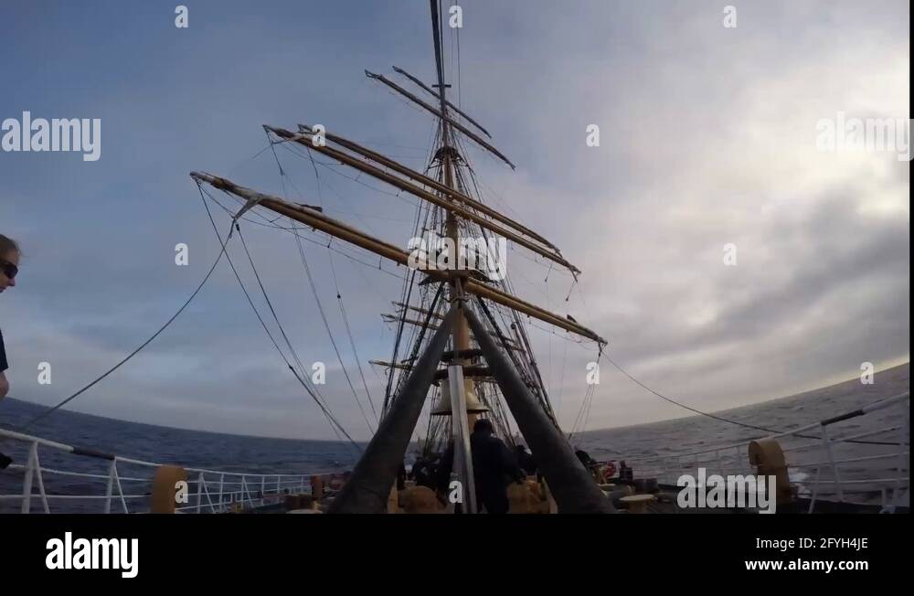 Barque eagle Stock Videos & Footage - HD and 4K Video Clips - Alamy