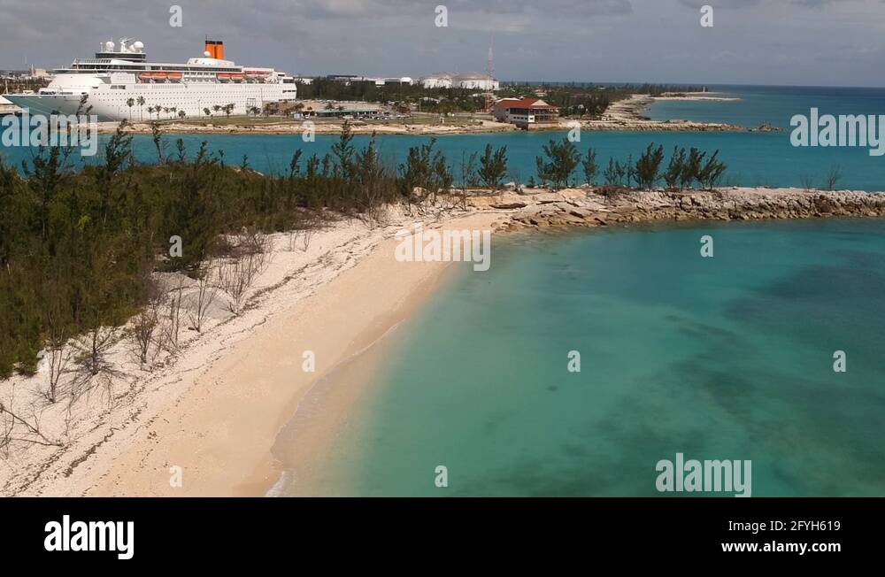 Eight Miles Rock Grand Bahama Beach & Bay Stock Video Footage - Alamy