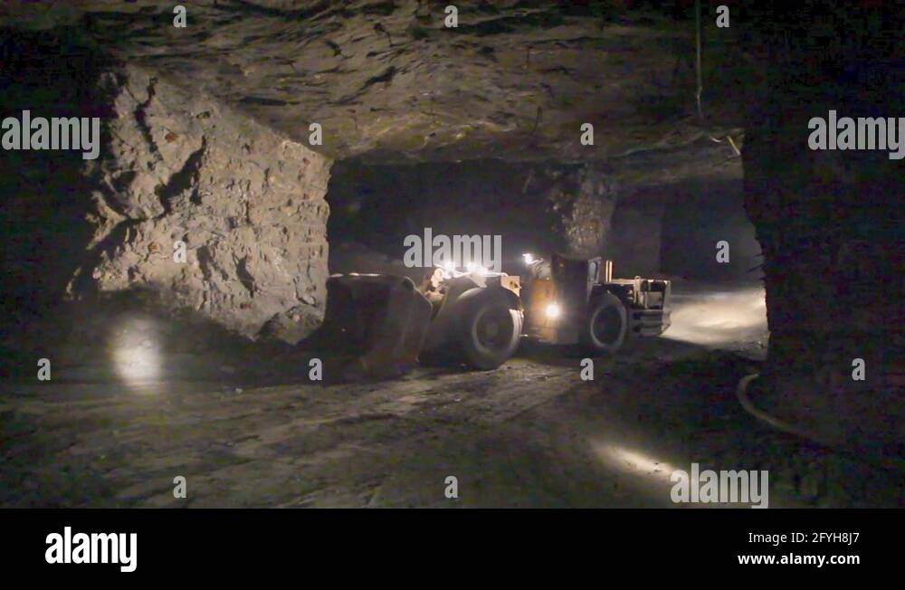 Earth ring Stock Videos & Footage - HD and 4K Video Clips - Alamy