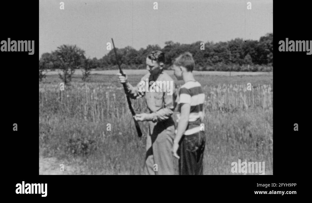 Scout arms Stock Videos & Footage - HD and 4K Video Clips - Alamy