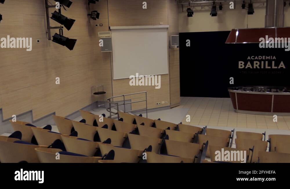 Italian auditorium Stock Videos & Footage - HD and 4K Video Clips - Alamy