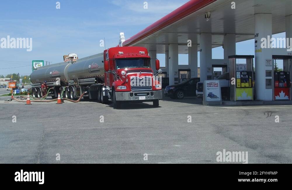 Fuel gas tanker Stock Videos & Footage - HD and 4K Video Clips - Alamy