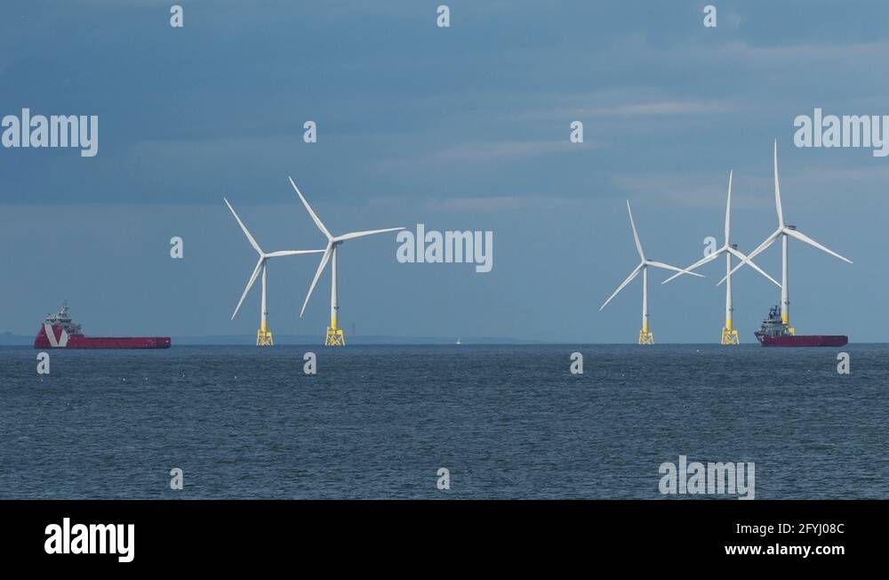 Aberdeen Offshore Wind Farm Stock Video Footage - Alamy