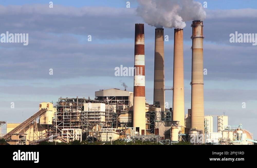 Powerplant smoke Stock Videos & Footage - HD and 4K Video Clips - Alamy