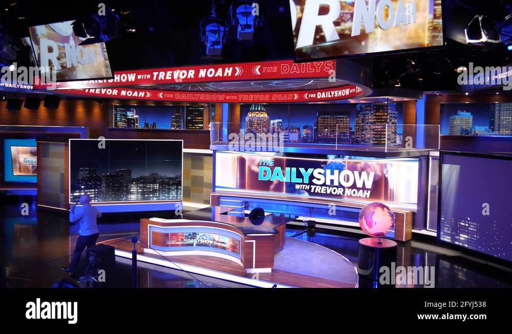 Show intro Stock Videos & Footage - HD and 4K Video Clips - Alamy