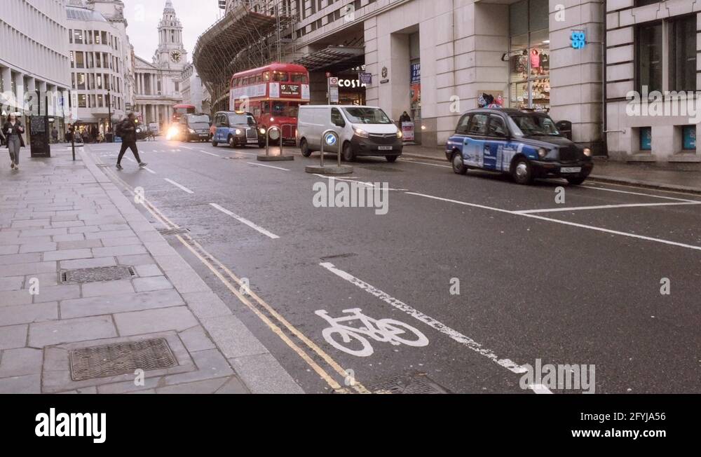 Red london bus roof Stock Videos & Footage - HD and 4K Video Clips - Alamy
