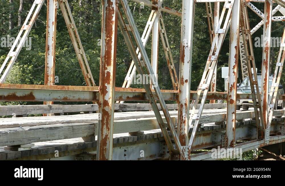 Steel trestle bridge Stock Videos & Footage - HD and 4K Video Clips - Alamy