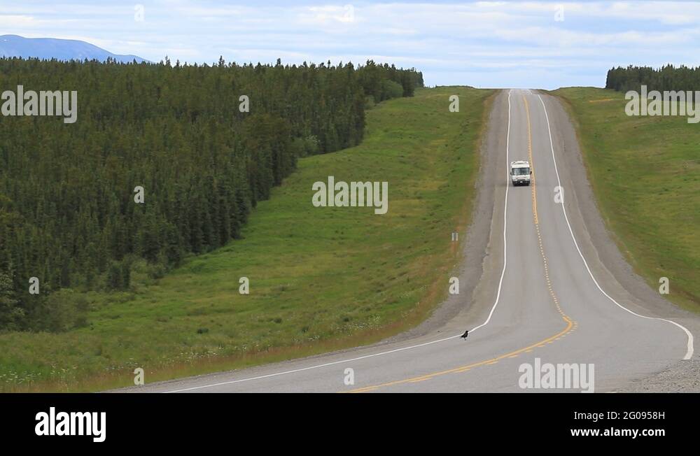 Alcan highway Stock Videos & Footage - HD and 4K Video Clips - Alamy