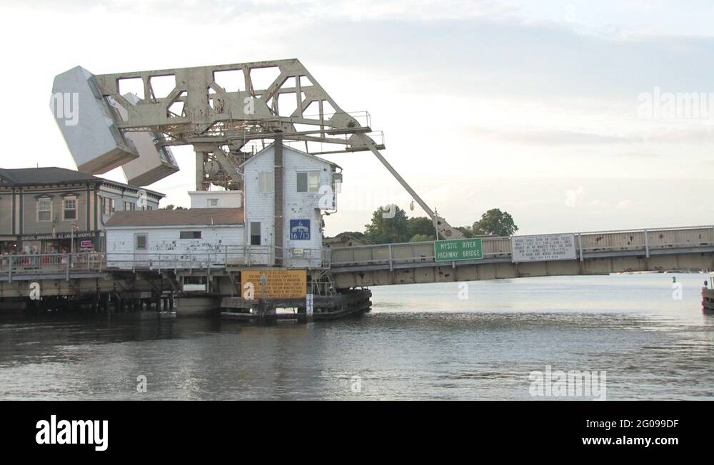Draw bridge Stock Videos & Footage - HD and 4K Video Clips - Alamy