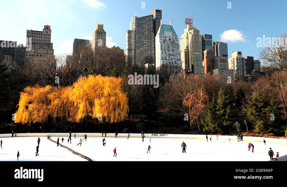 Ice rink in the park Stock Videos & Footage - HD and 4K Video Clips - Alamy