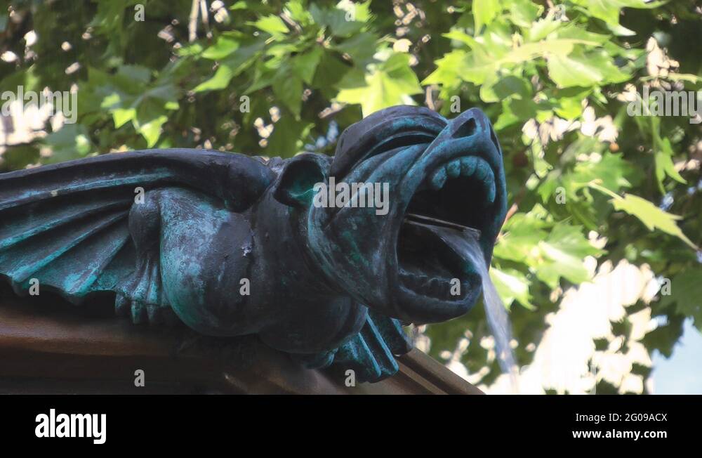 Gargoyle water fountain Stock Videos & Footage - HD and 4K Video Clips ...