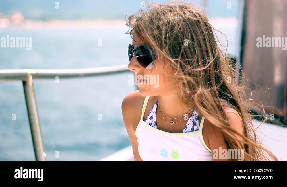 Young Girl Sailing Stock Videos And Footage Hd And 4k Video Clips Alamy
