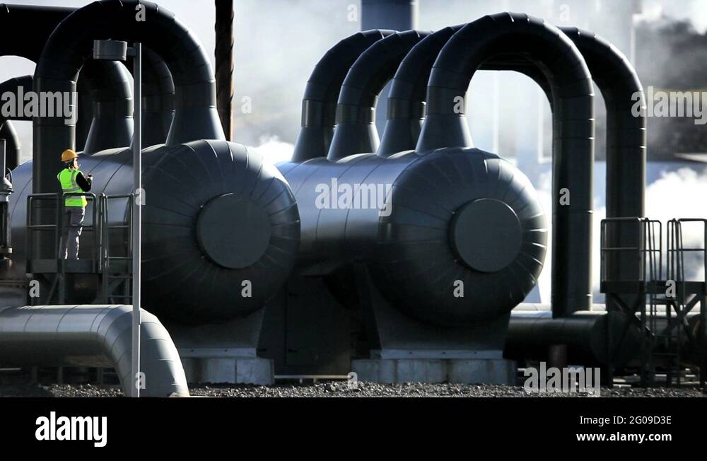 Geothermal turbine Stock Videos & Footage - HD and 4K Video Clips - Alamy