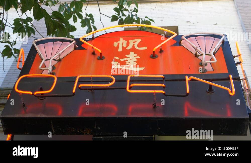 Open restaurant sign Stock Videos & Footage - HD and 4K Video Clips - Alamy