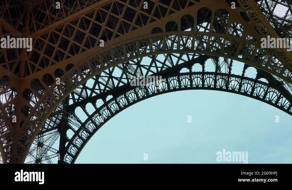 Eiffel steel arch Stock Videos & Footage - HD and 4K Video Clips - Alamy